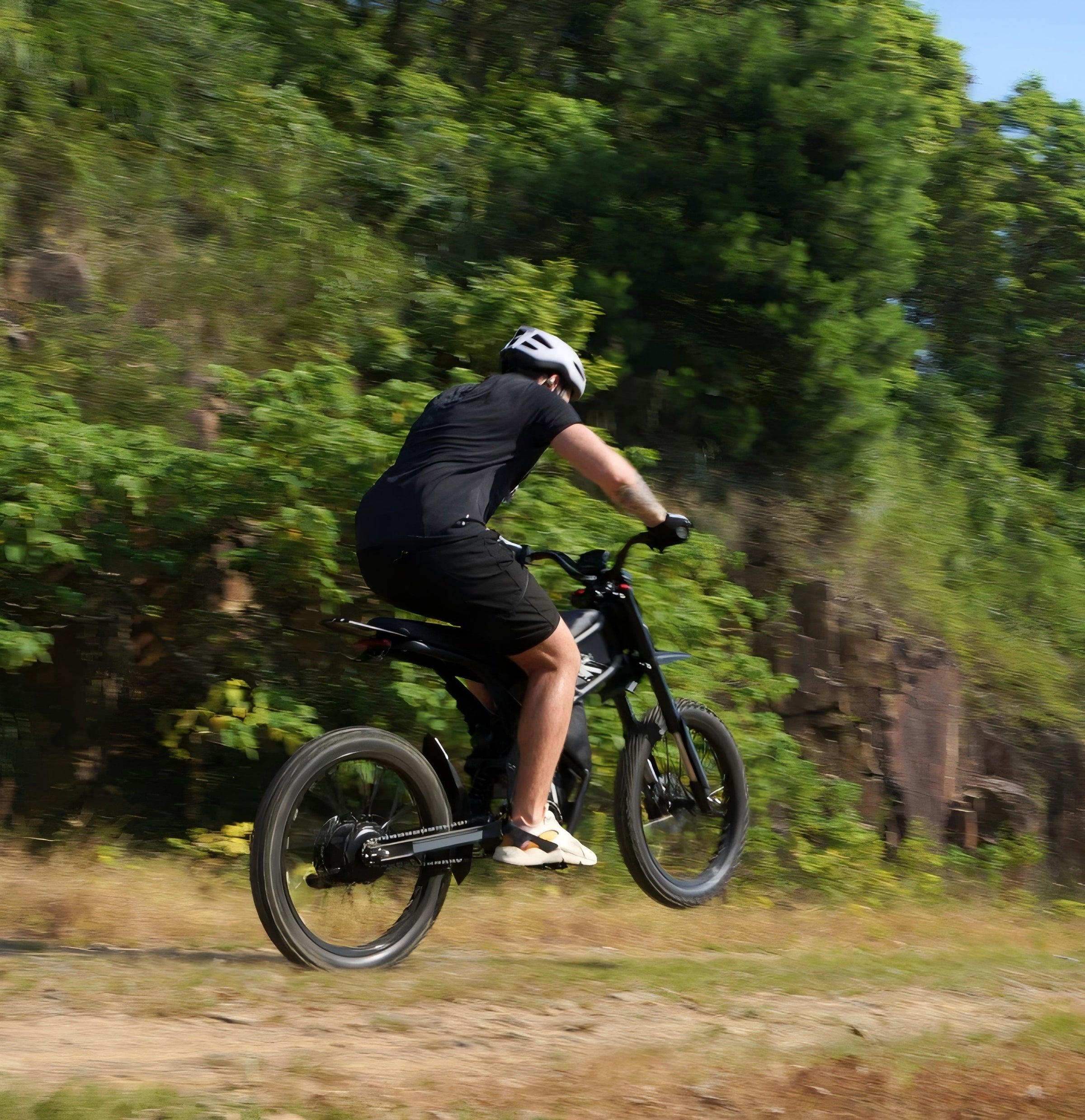 GT73 2000W Electric Motorbike | 37MPH Dual Battery Off-Road Beast ...